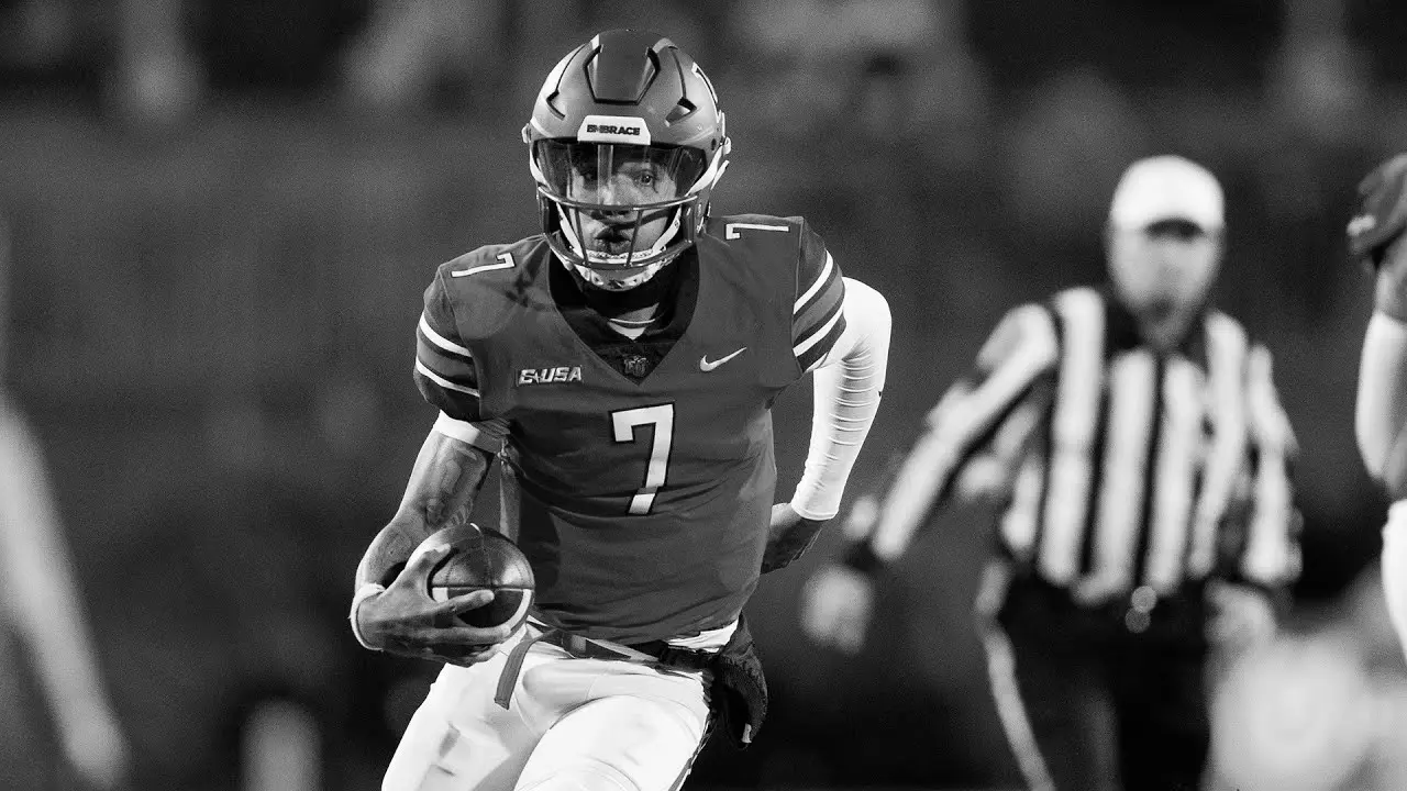 Kaidon Salter College Stats, QB Career, Liberty