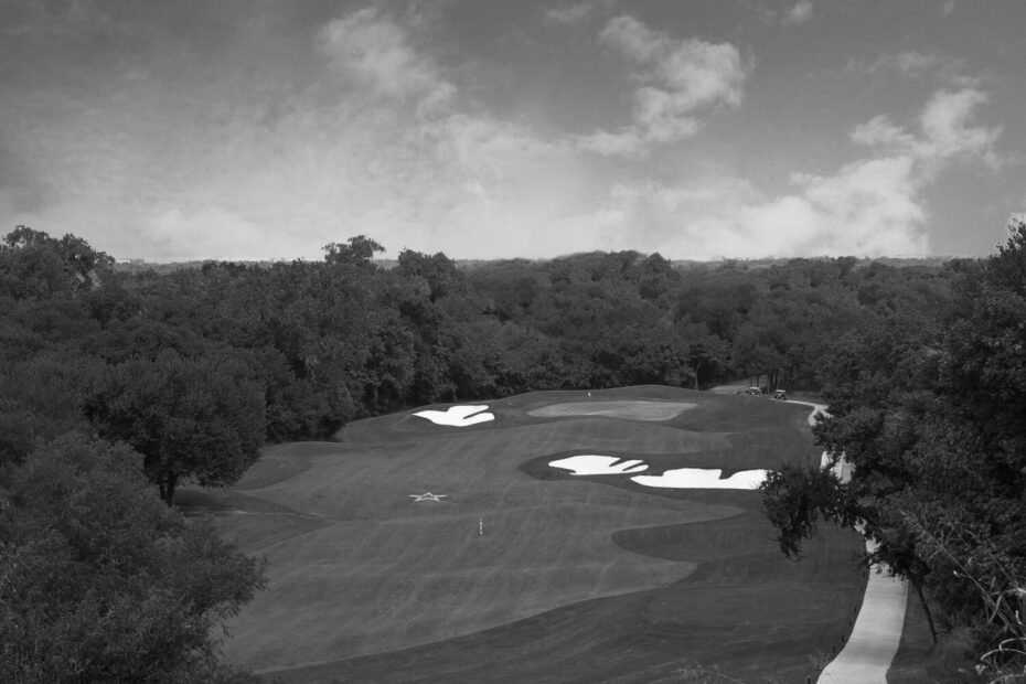 Exploring Cowboys Golf Club's Unique Features