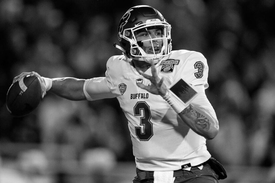 Best Buffalo Bulls Football Players of All-Time