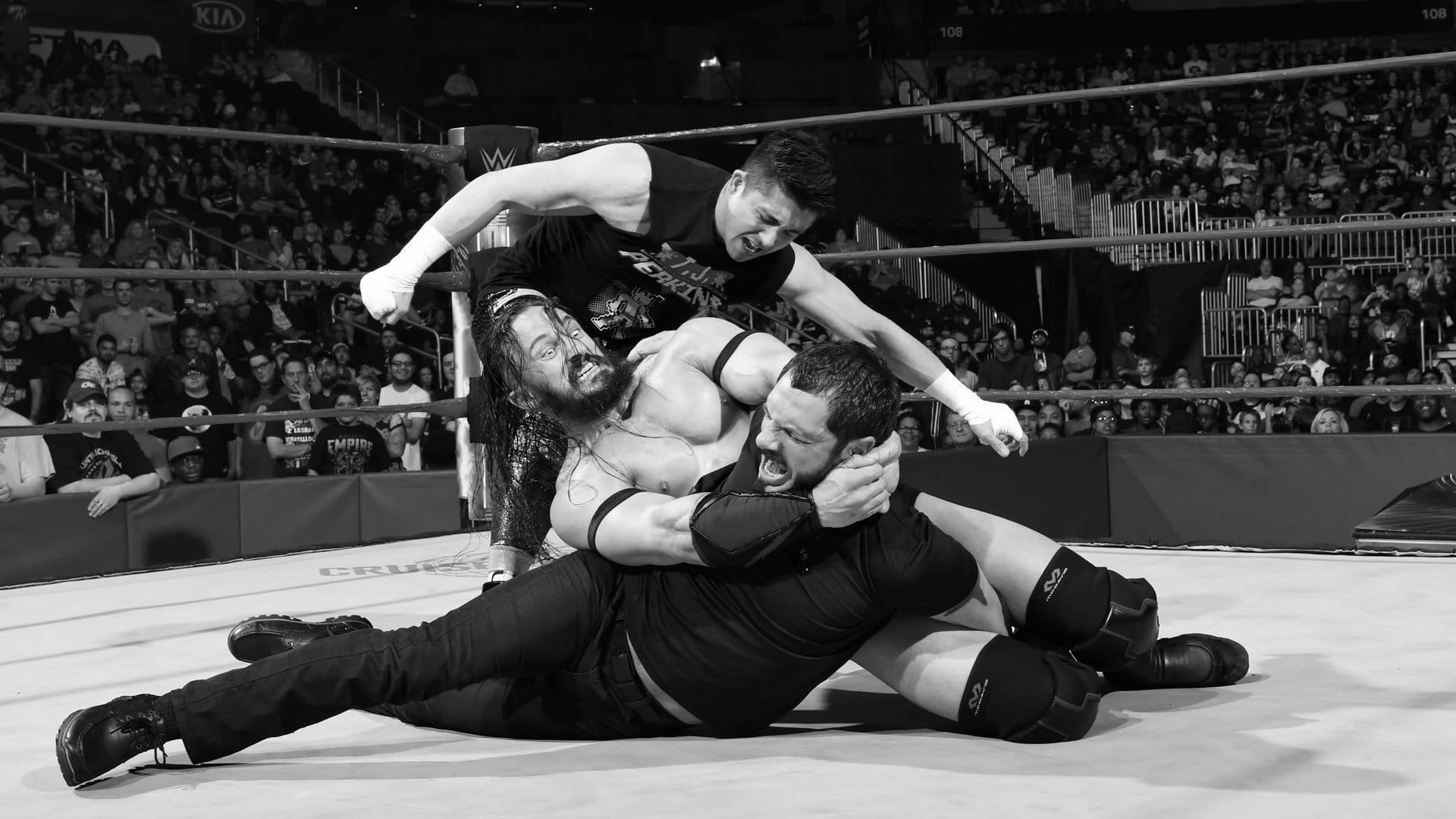 Austin Aries Pro Wrestler, Net Worth, WWE, Biography