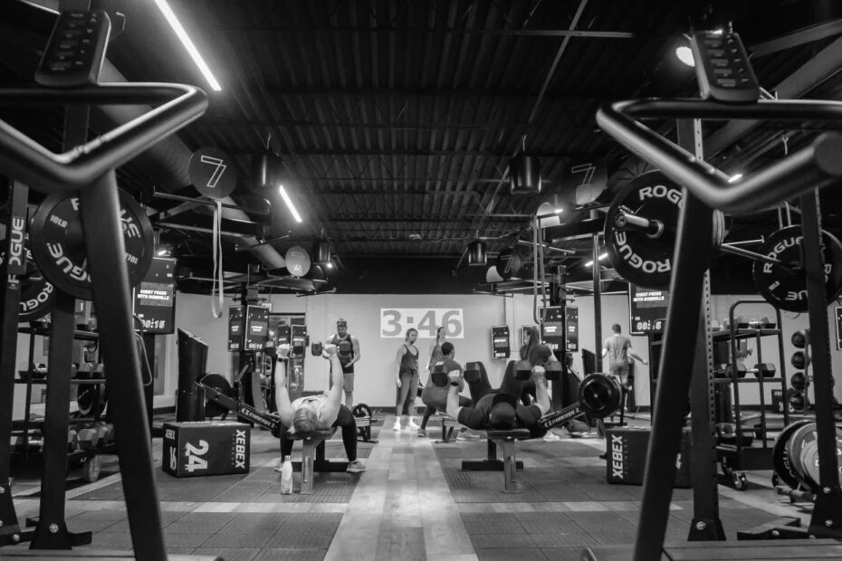 Best Gyms in Lafayette, TN, Boxing, Climbing, Pools