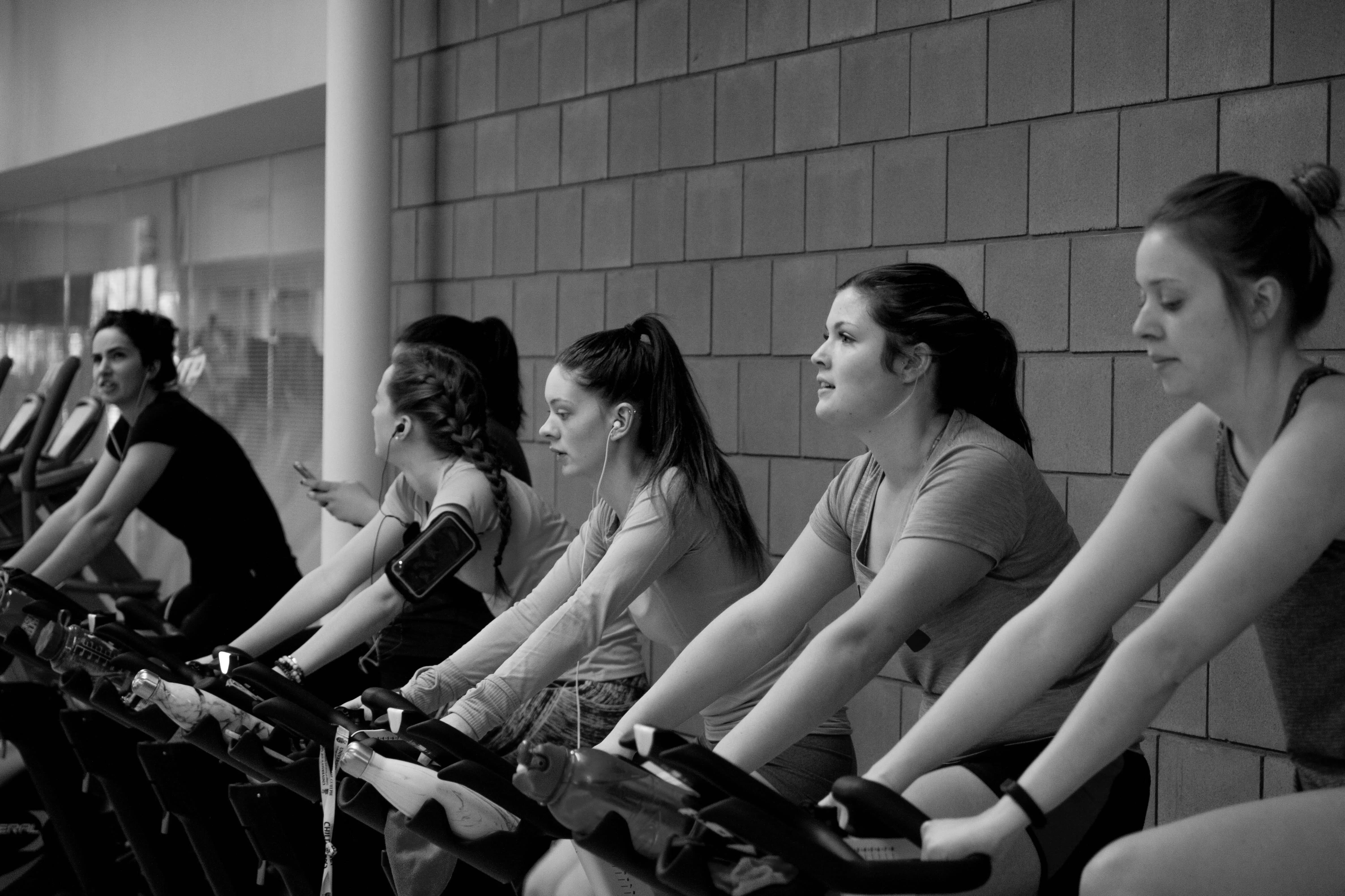 Best Gyms in Le Mars, IA, Boxing, Climbing, Pools