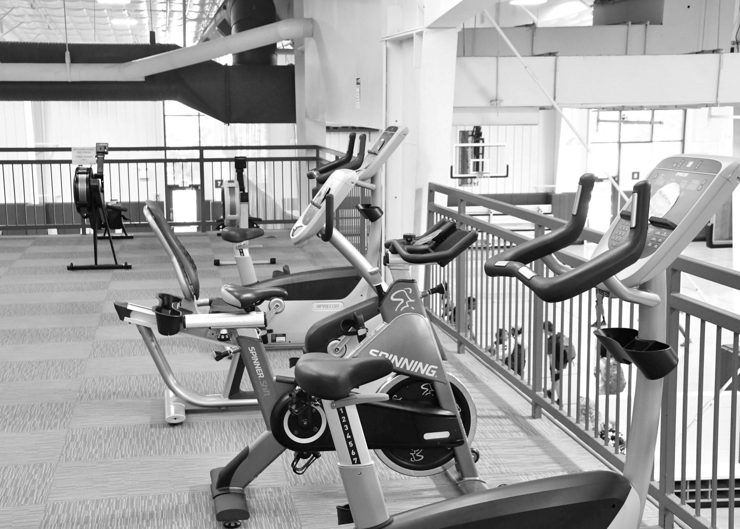 Best Gyms in Romeoville, IL, Boxing, Climbing, Pools