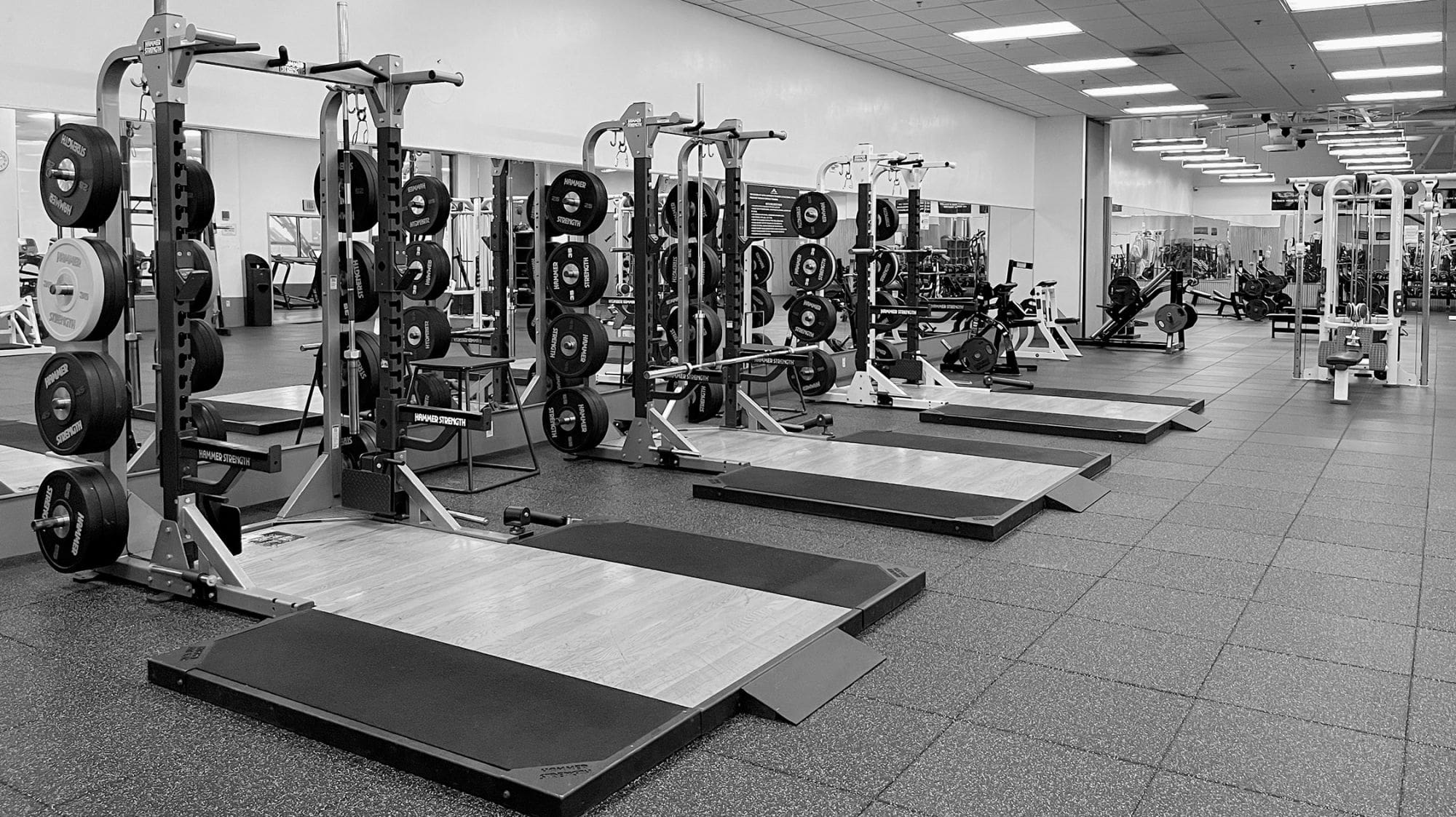 Best Gyms in Turner, OR, Boxing, Climbing, Pools